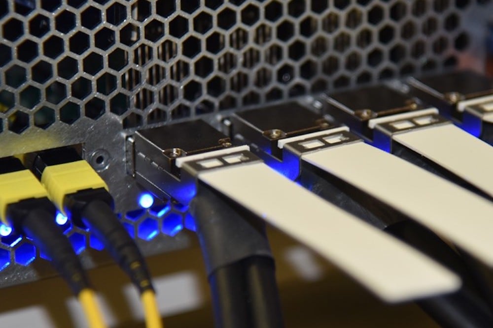 Intel claims an industry-first with co-packaged optics Ethernet switch ...