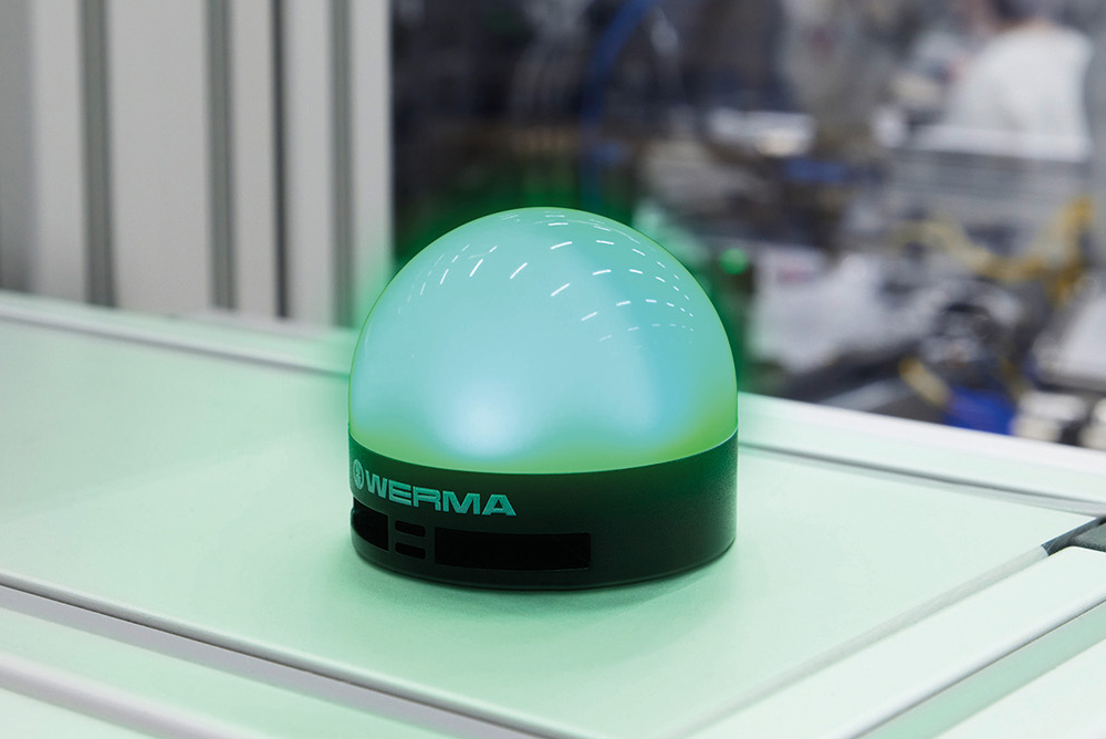 LED installation beacon is available in seven colours - Softei.com ...