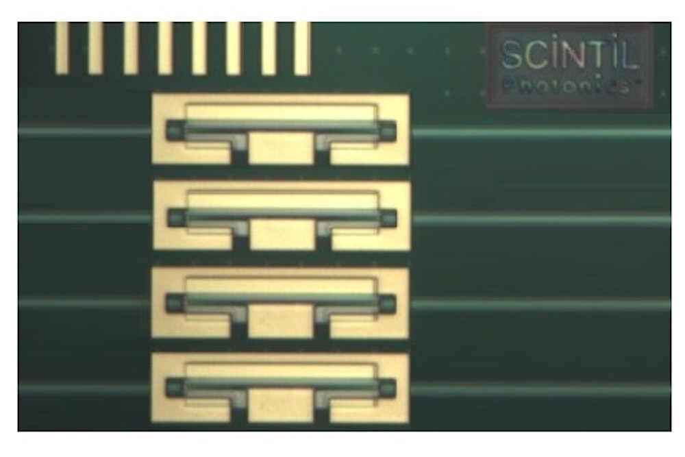 Multi-port comb laser source improves computing for AI applications ...