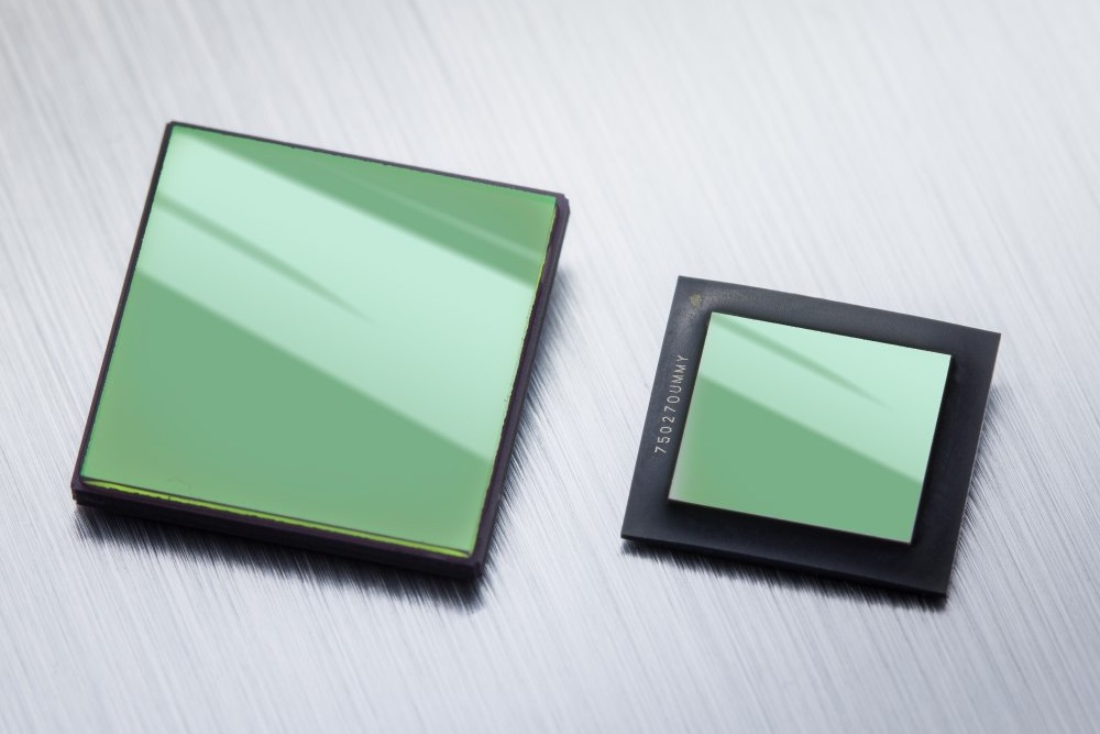 ToF sensor supports functional safety in automotive and industrial ...